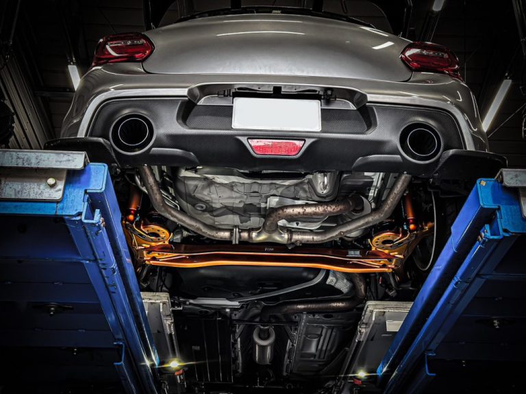 SUZUKI SWIFT SPORTS ZC33S × T-DEMAND PRO DAMPER スポーツ+生脚シャコタンのスイスポ誕生！！｜タイヤ&ホイール PIT BULL